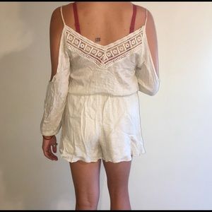 Ecote | Pants & Jumpsuits | Ecote Cream Colored Romper With Lace ...